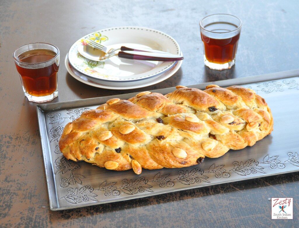 Vánočka : A Christmas bread - Zesty South Indian Kitchen